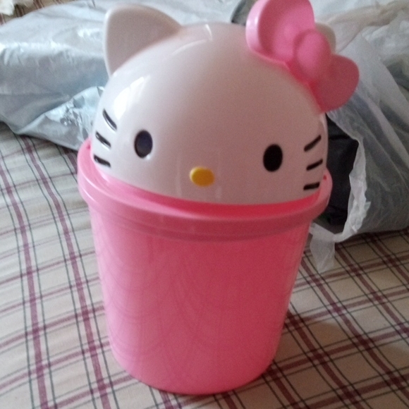 Hello Kitty | Other | Hello Kitty Pink And White Storage Container ...